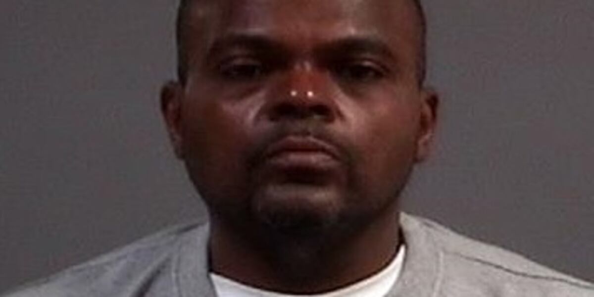 Man Arrested In Connection To Multiple Larcenies At Grocery Stores 4067